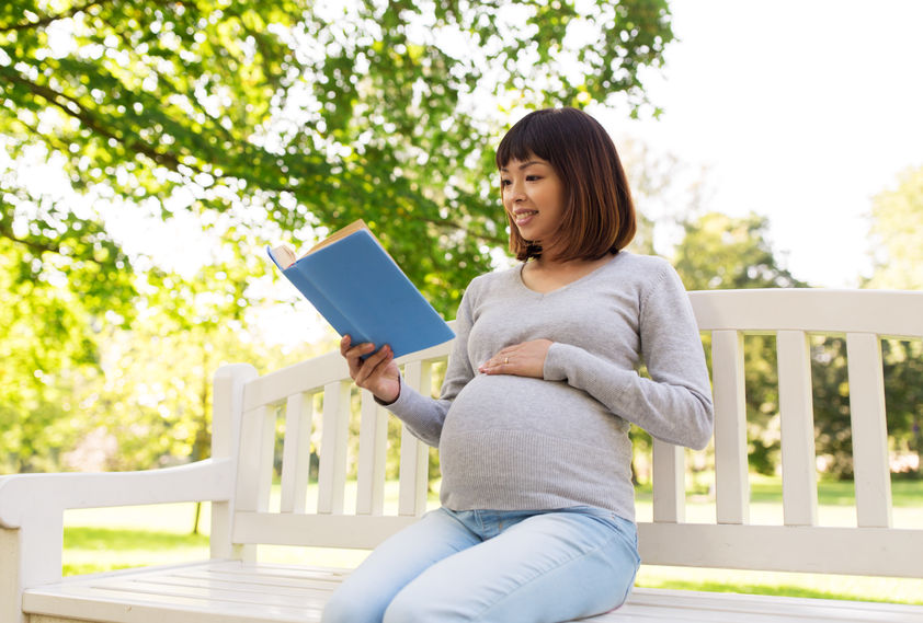 THE IMPORTANCE OF READING WHILE PREGNANT THE IMPORTANCE OF READING WHILE PREGNANT